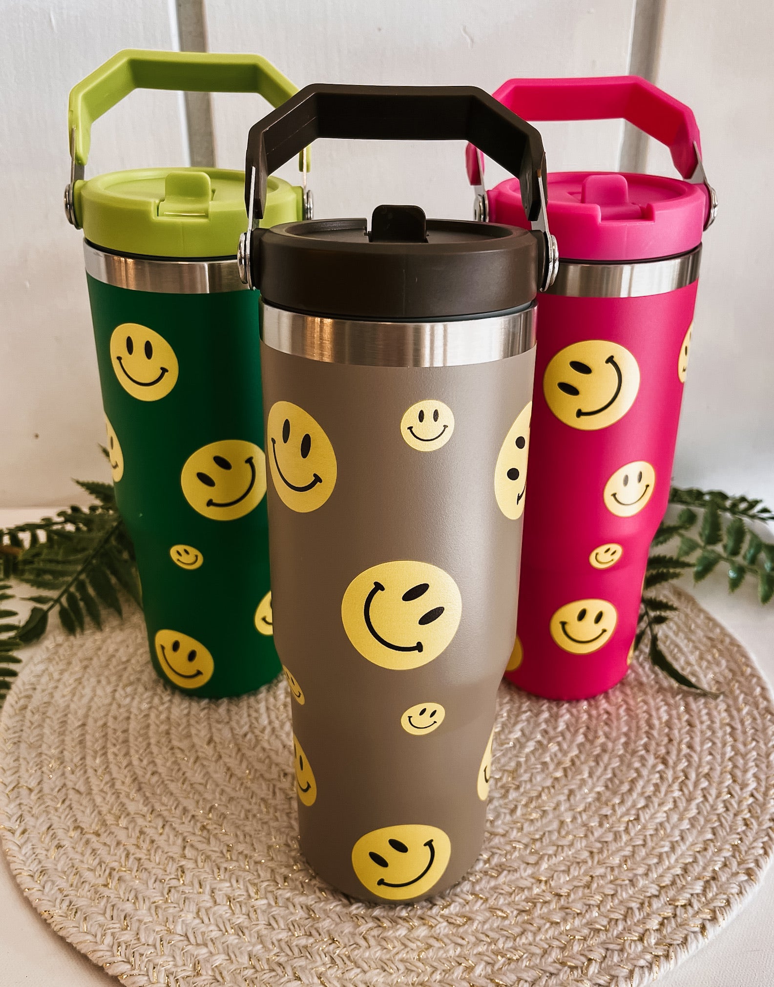Smiley 3D UV Tumbler – Karisma Boutique